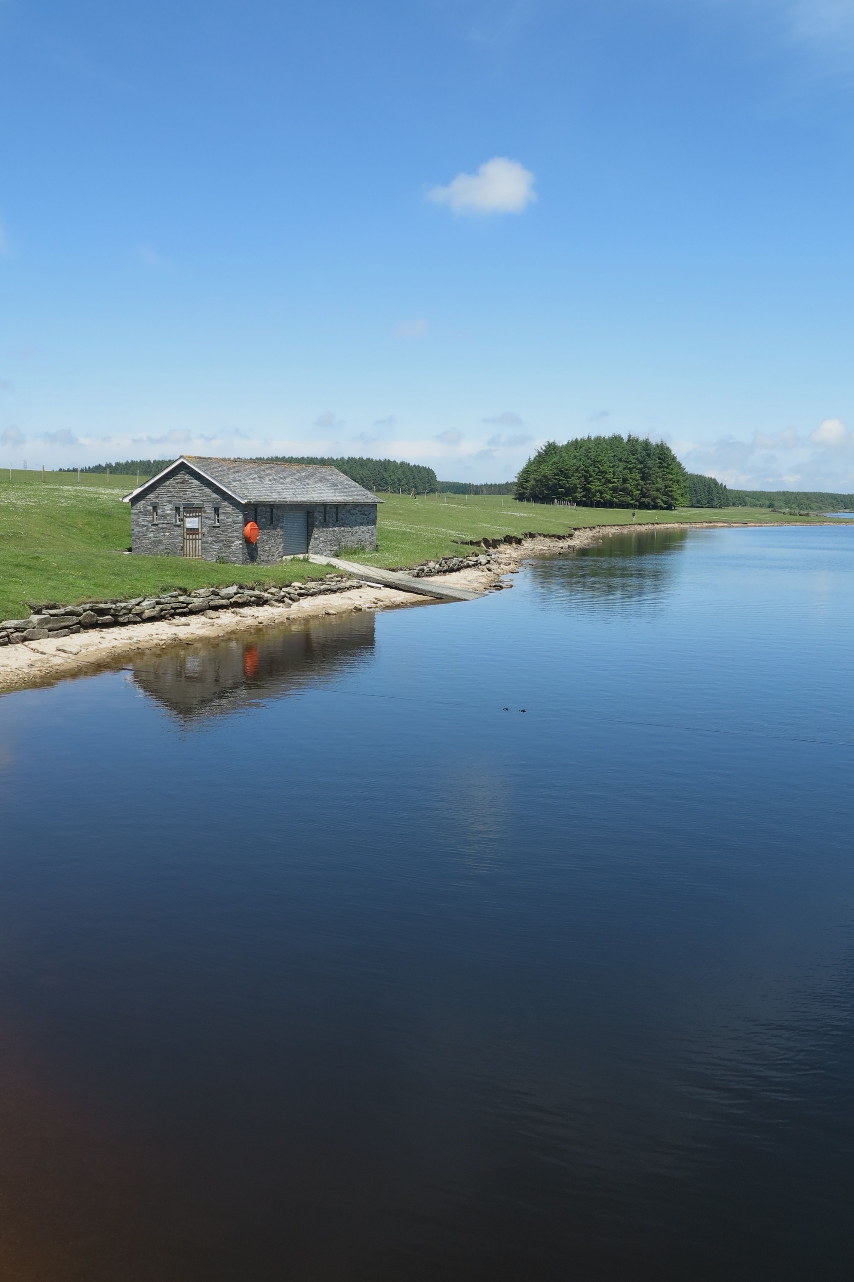 Crowdy Reservoir Photos