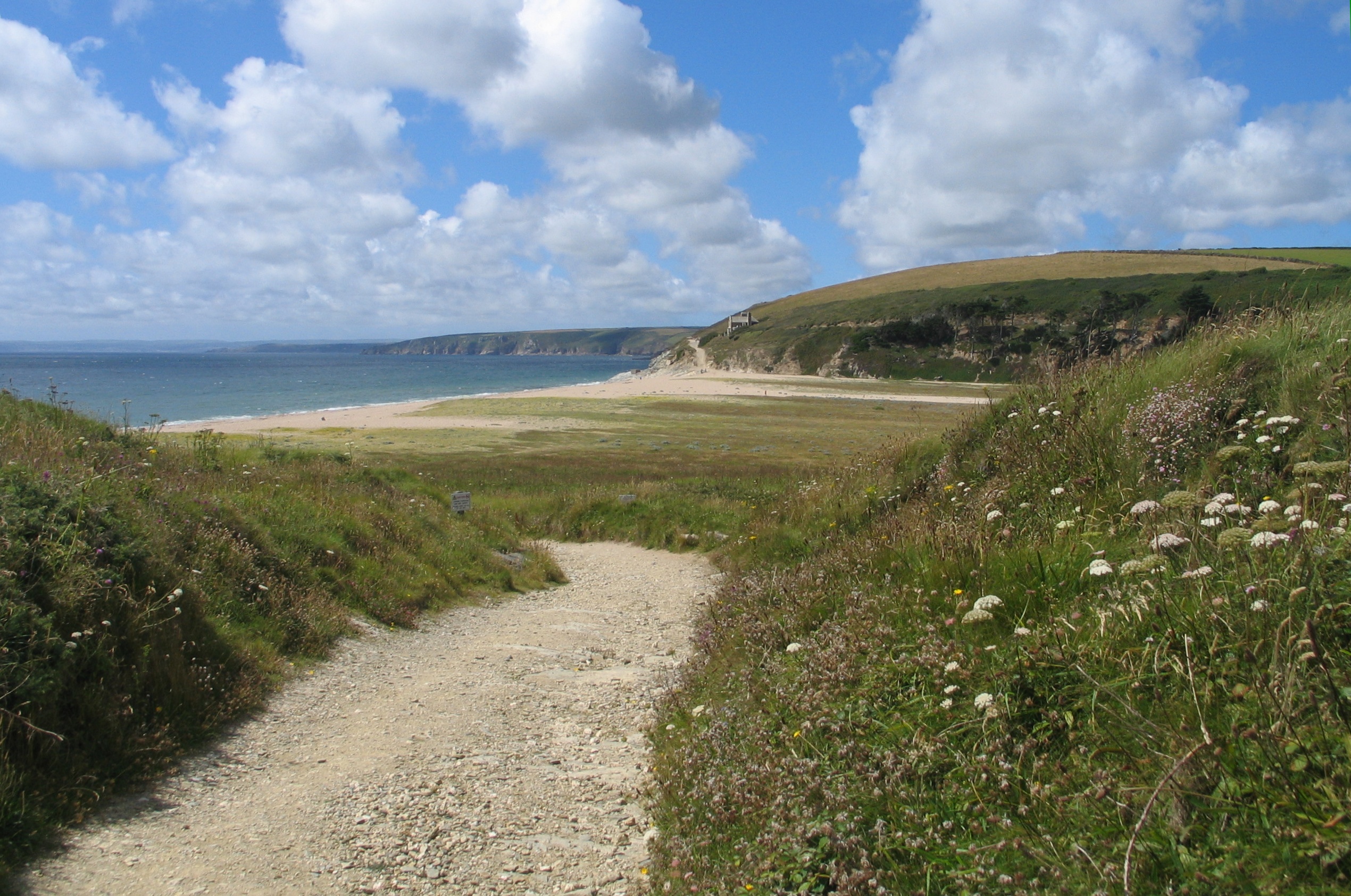 Loe Bar Photos