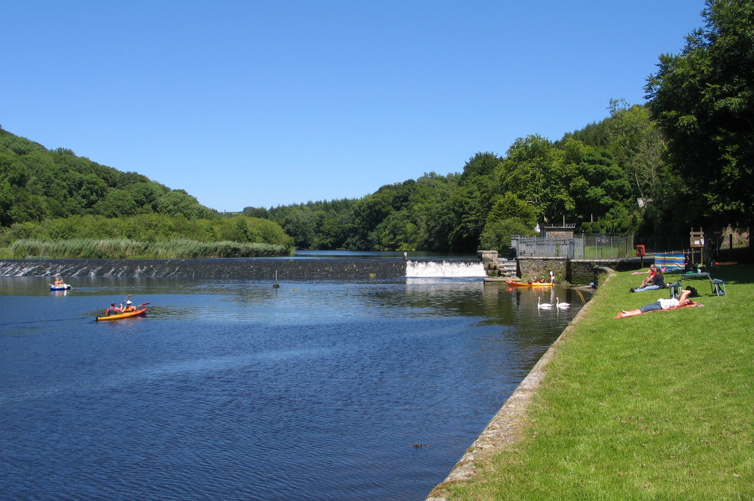 Lopwell Dam Photos