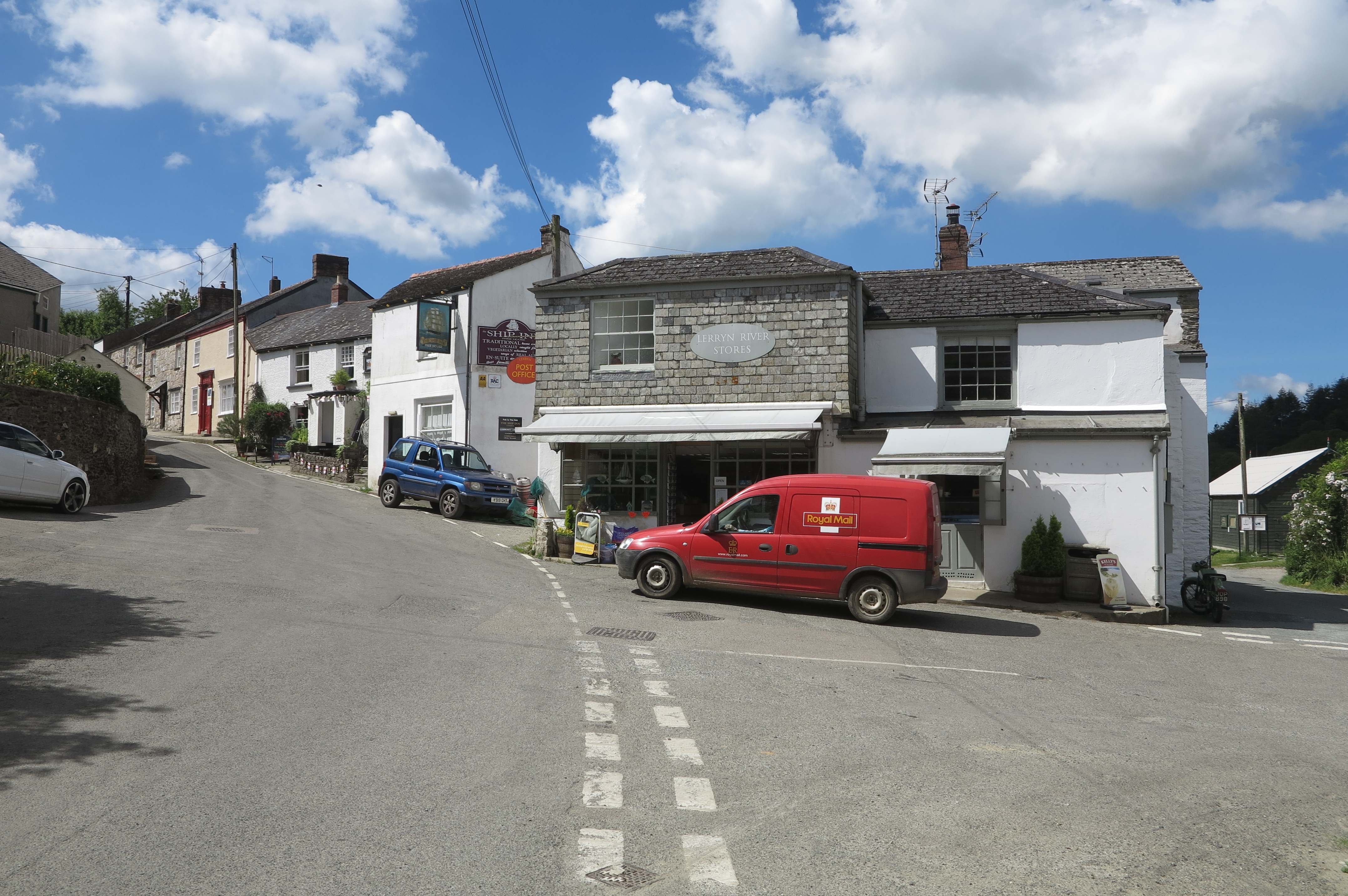 Lerryn Photos